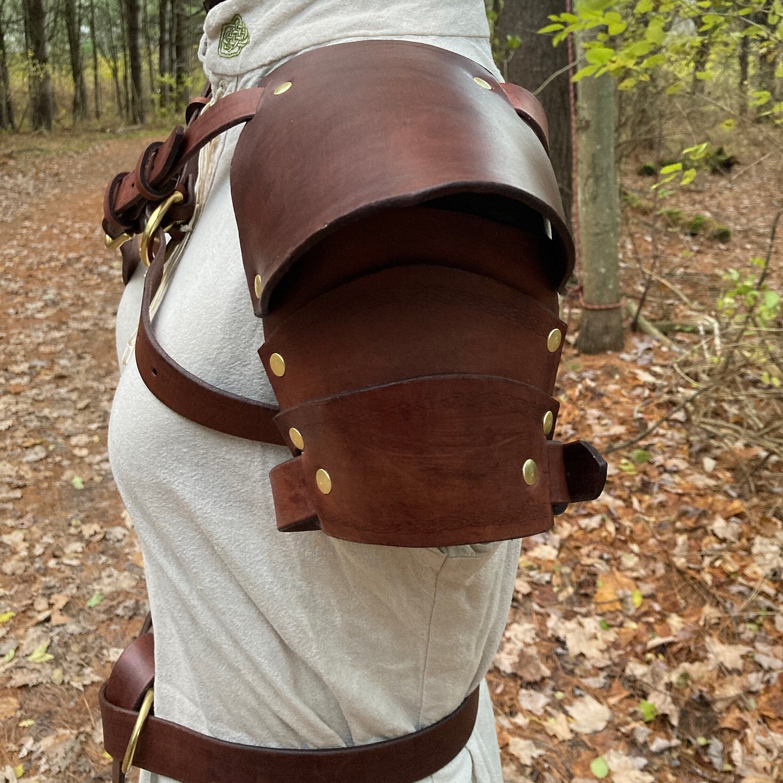Women's Leather Pauldron multiple Leather & Metal Colors - Etsy