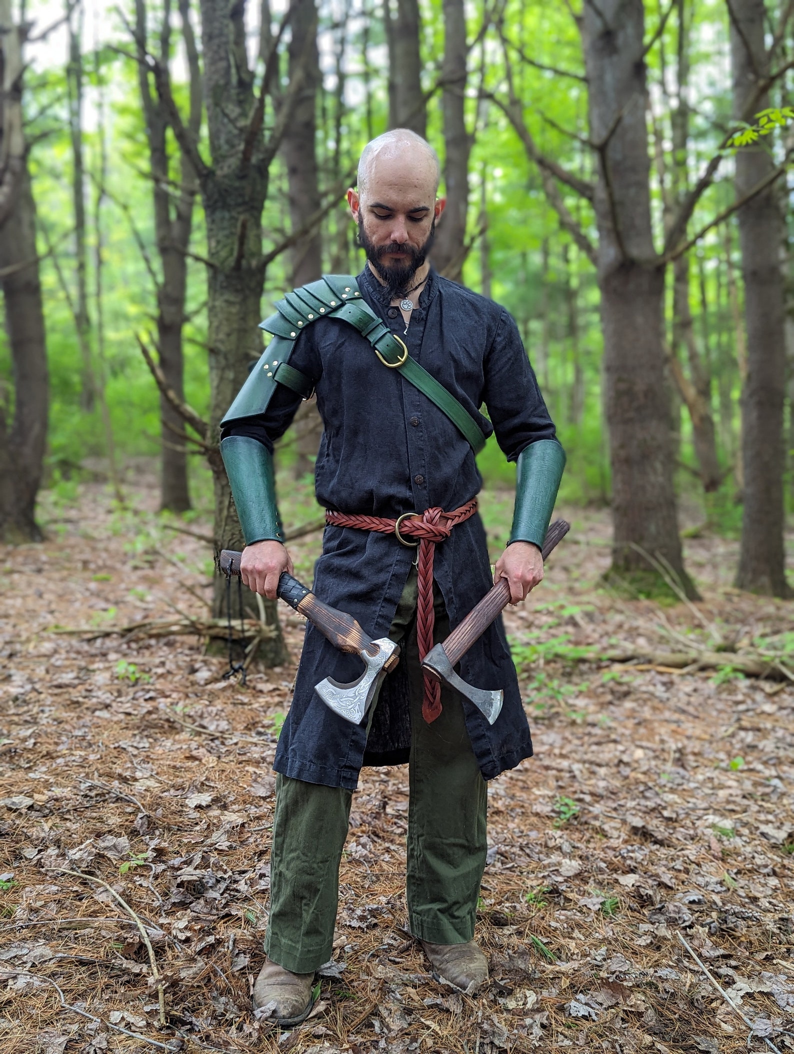 Large Leather Pauldron: Customizable Shoulder Armor - Etsy
