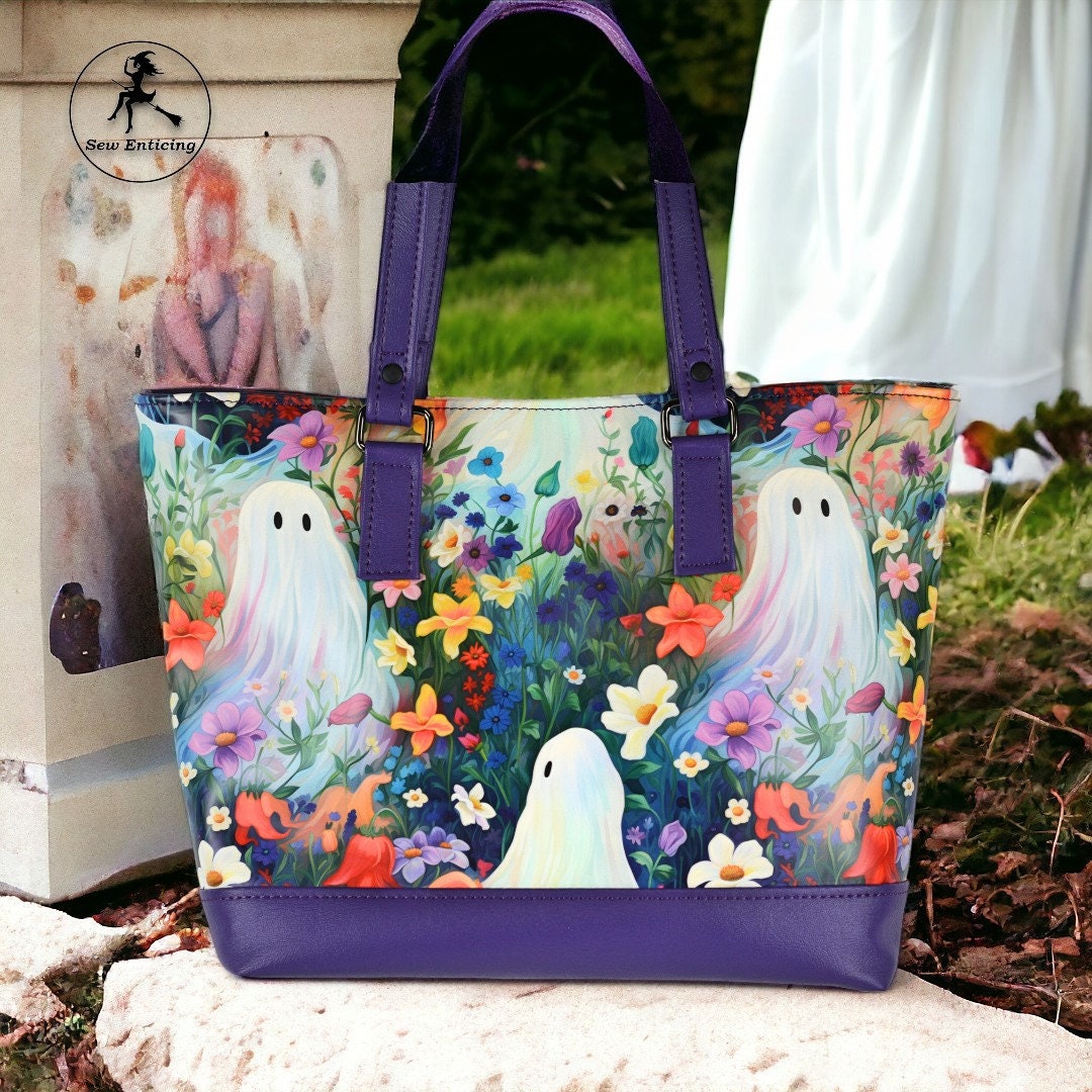 Horror Tote Bag | Ghostly Purse | Shoulder Bag | Handbag | Scary Movies ...
