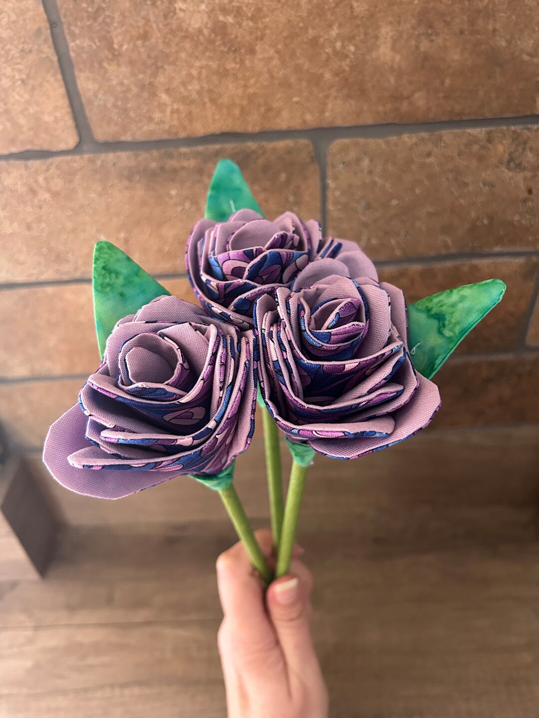 DIY Fabric Rose Tutorial: Step-by-step Instructions & Templates ...