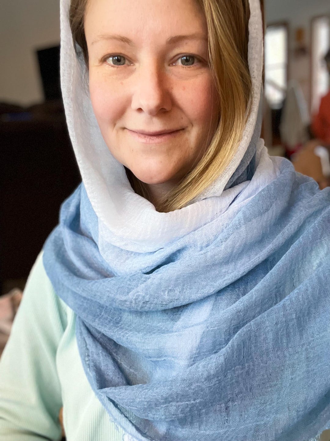 New Ombré Orthodox Head Covering Soft Gauze Crinkle Scarf: Lightweight ...