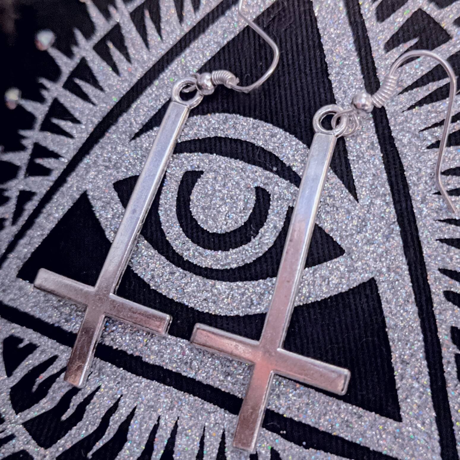 Upside Down Cross Triangle