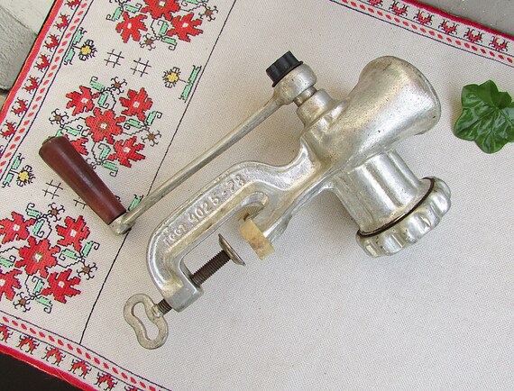 Vintage Iron Meat Mincer Meat Vegetable Grinder Rare Russian Metal ...