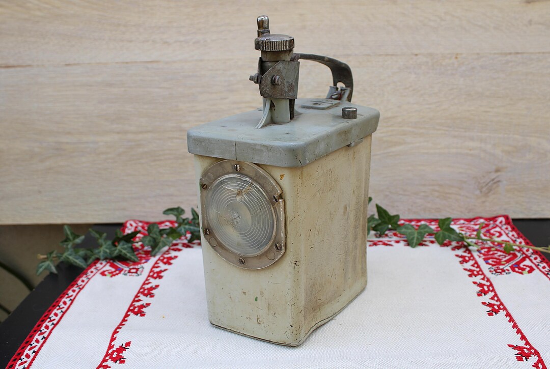 Vintage Railroad Signal Lantern: 1950s Three-color Flashlight - Etsy