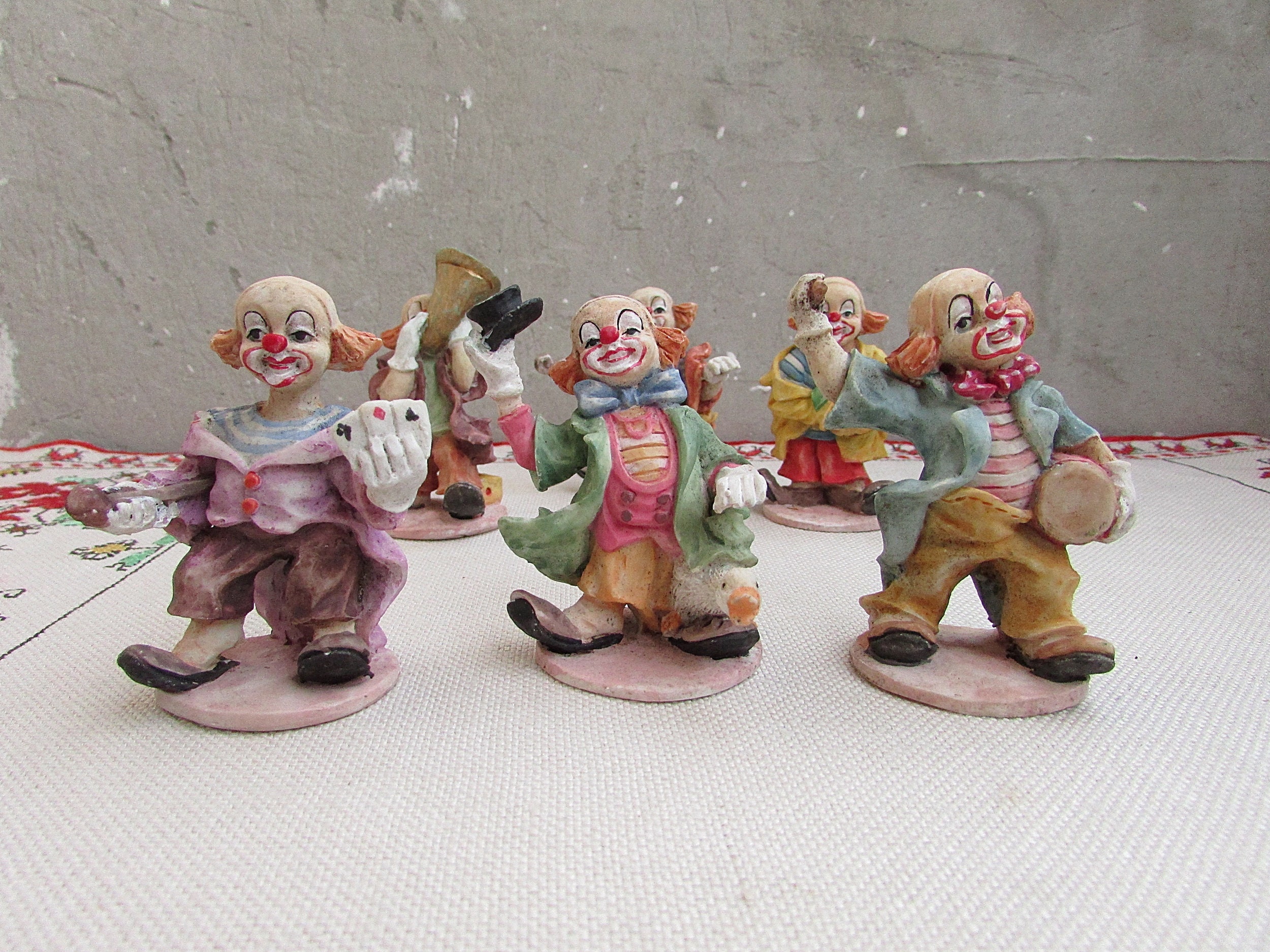 Vintage Small Ceramic Clowns Figurines 6 Small Musicians - Etsy