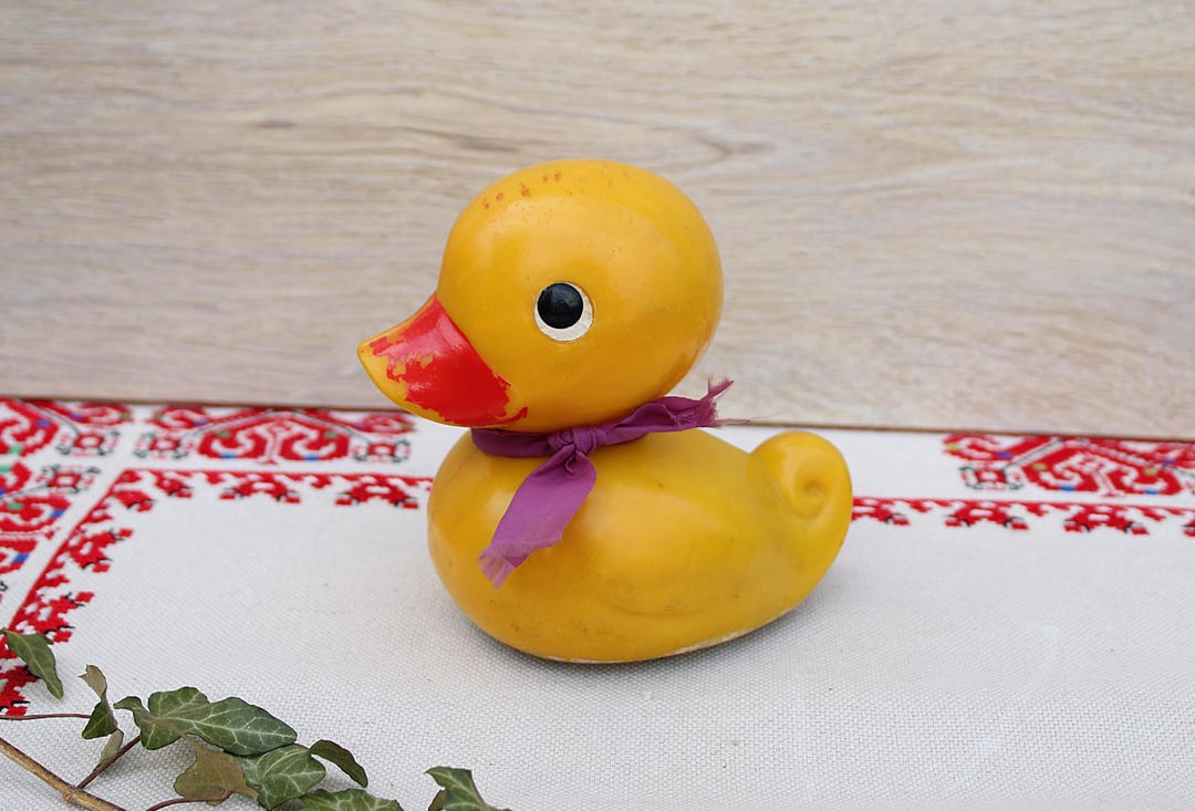 Vintage 70s Mechanical Wheel Duck Toy, Vintage Child Duck Toy ...