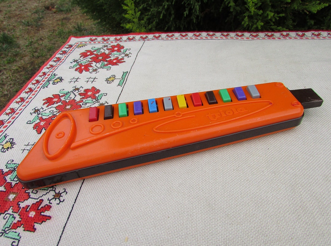 Vintage Children's Musical Instrument TRIOLA, German Kid's Blow ...