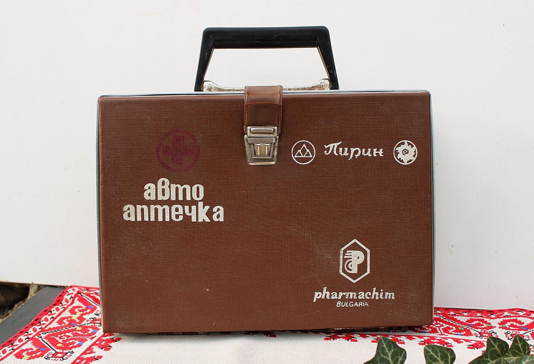 Vintage 70s Leather First Aid Kit: Car Emergency Medical Bag - Etsy ...
