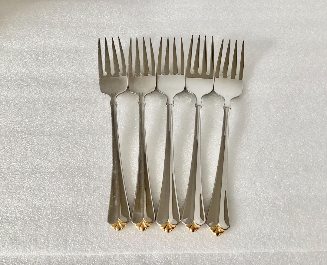 Oneida Golden Juilliard 5 Stainless Salad Forks Vintage Flatware Cube ...
