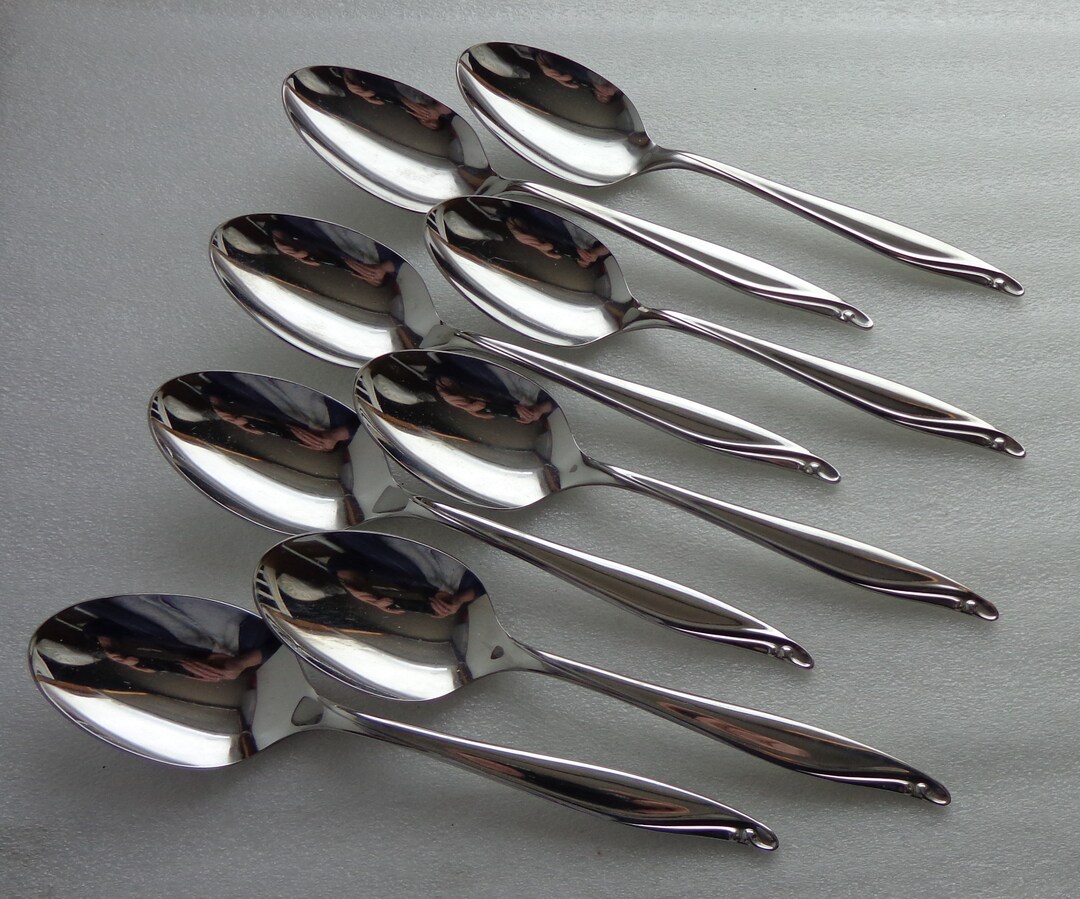 8 Surf Club Seven Seas Soup Spoons, Oneida Stainless Flatware, Glossy ...