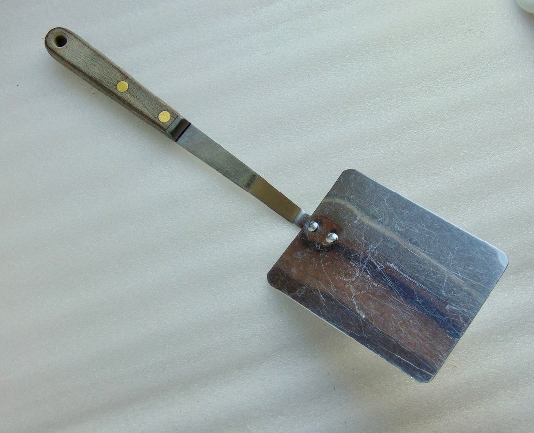 Vintage Robinson Knife Co Stainless Solid Spatula Turner Wood Handle ...