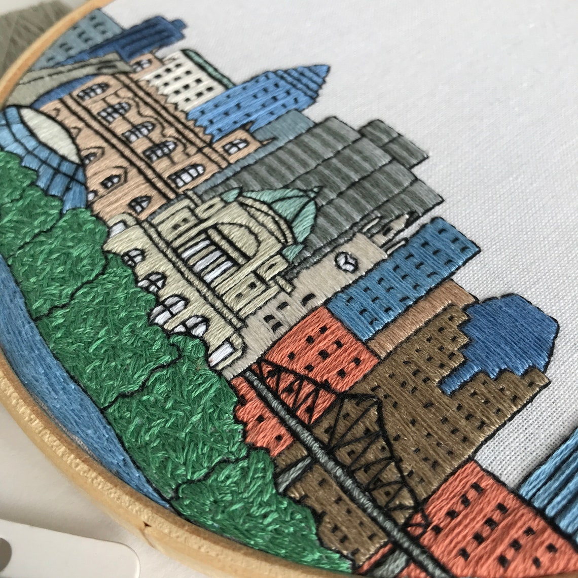 Montreal Canada. Hand Embroidery Pattern PDF. DIY. Embroidery - Etsy