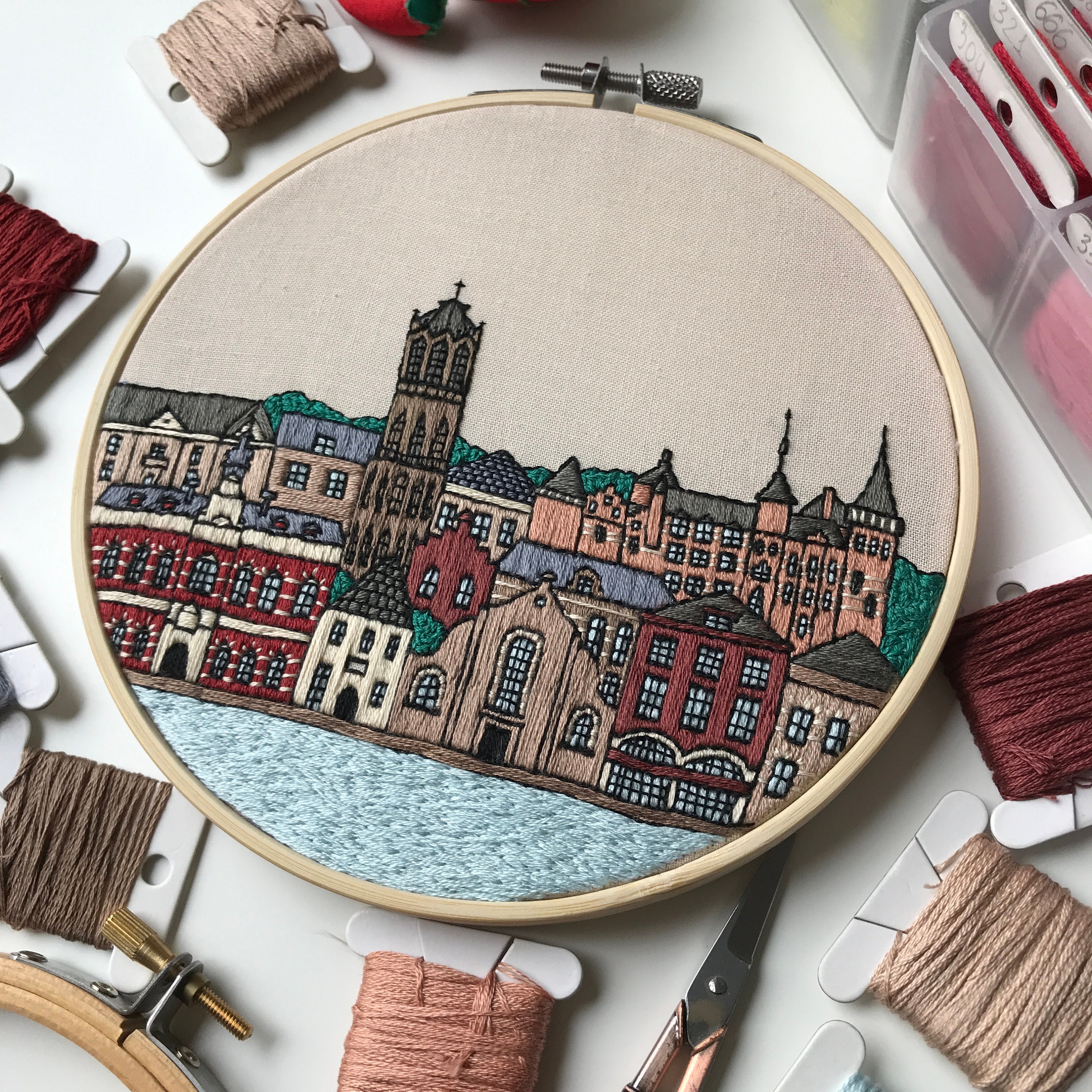 Utrecht Netherlands. Hand Embroidery pattern PDF. DIY. | Etsy