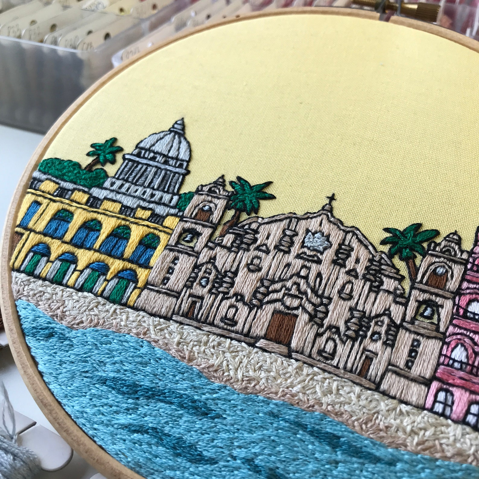 Havana Cuba. Hand Embroidery Pattern PDF. Embroidery Hoop | Etsy