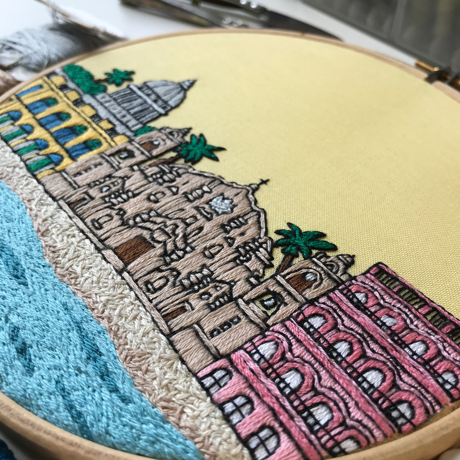 Havana Cuba. Hand Embroidery pattern PDF. Embroidery Hoop | Etsy