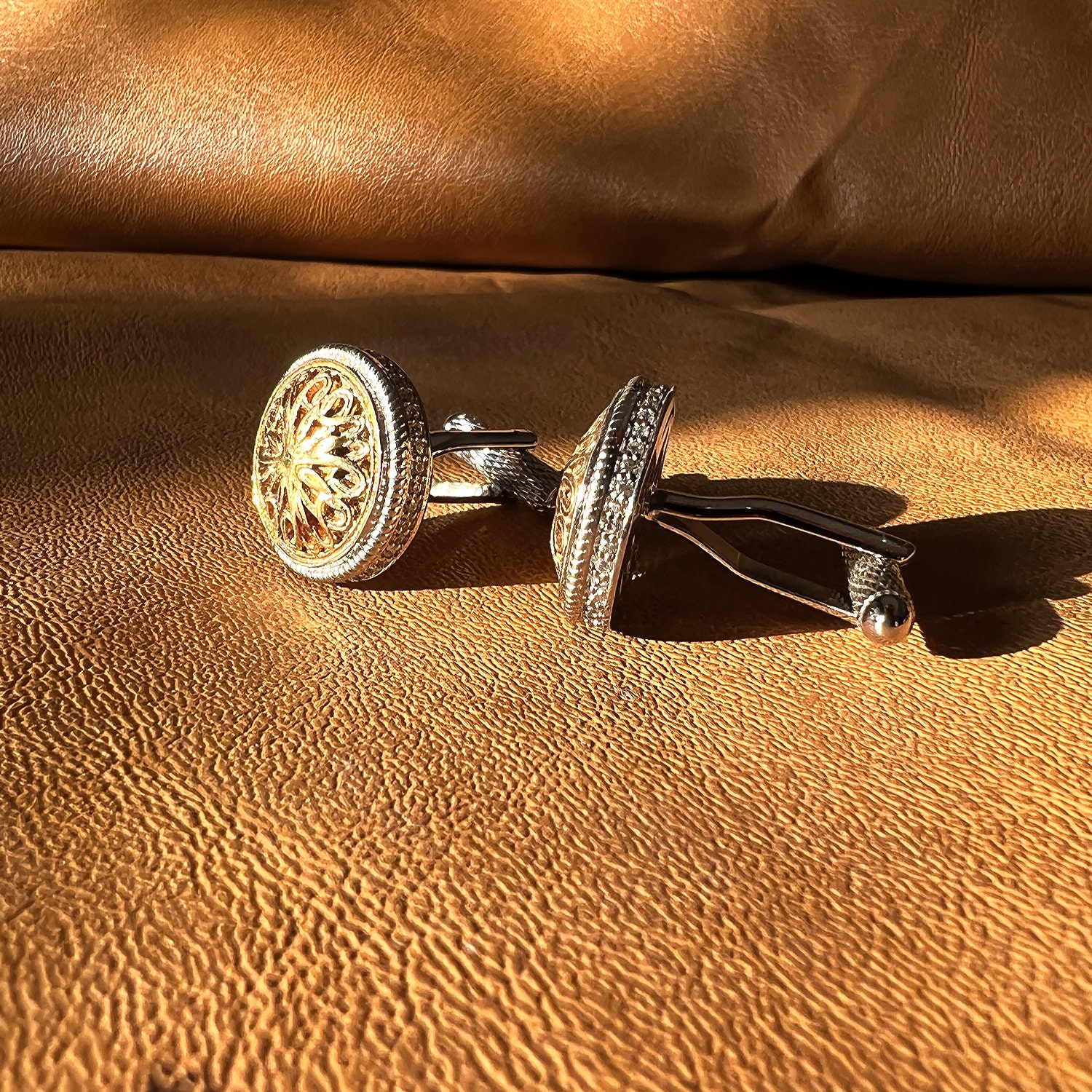 Vintage Cufflink Set in Gold Finish, Perfect Gifts for Men, Wedding ...