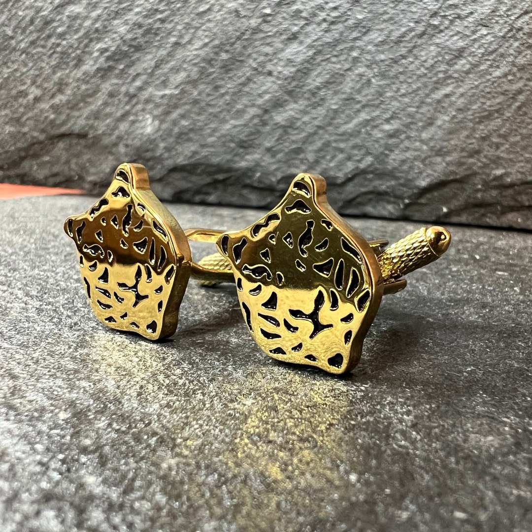 Tiger Cufflink Set in Gold Finish, Best Gifts for Him, Gifts for ...