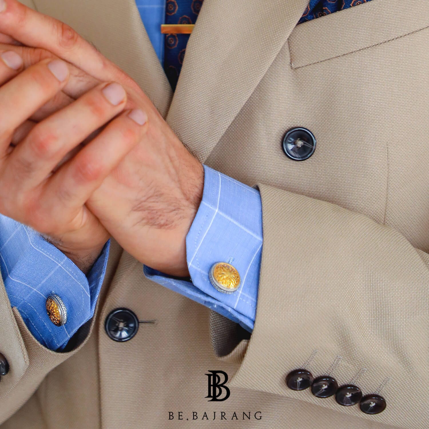 Vintage Cufflink Set in Gold Finish, Perfect Gifts for Men, Wedding ...