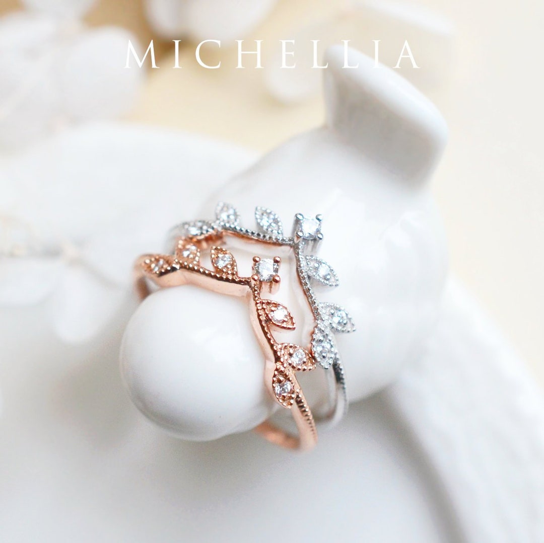 Florence Leaf Wedding Band, Vintage Leaf Band, Diamond Wedding Band ...