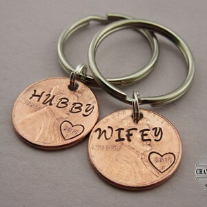 Hubby and Wifey Custom Keychain Set, Custom Keychain, Anniversary Gift ...