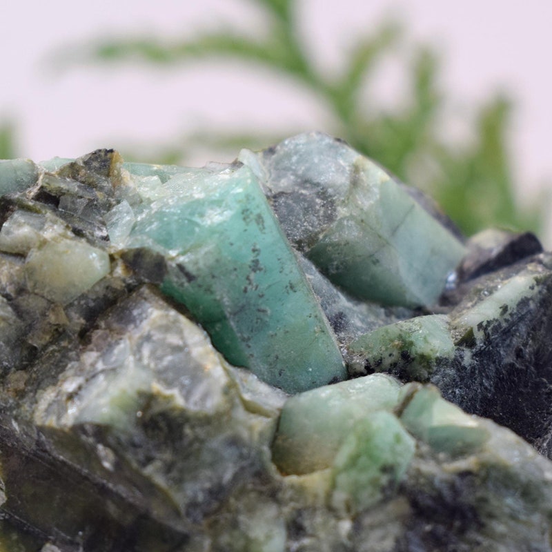 Beryl Crystal - Etsy