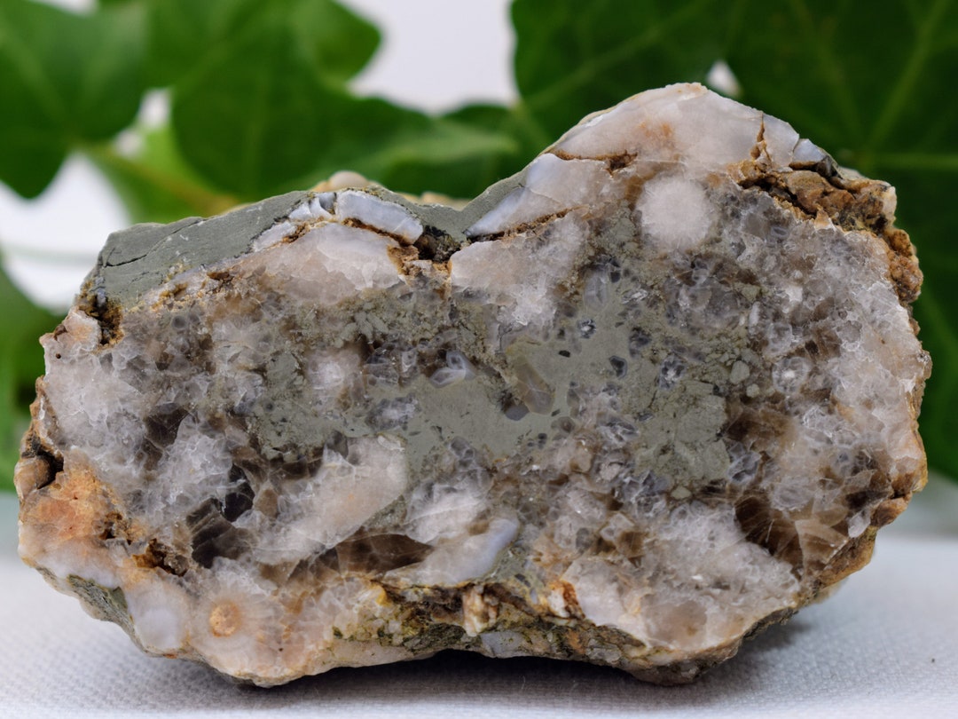 Green Kentucky Geode. Agate Nodule, Rocks and Agates, Green Agate ...
