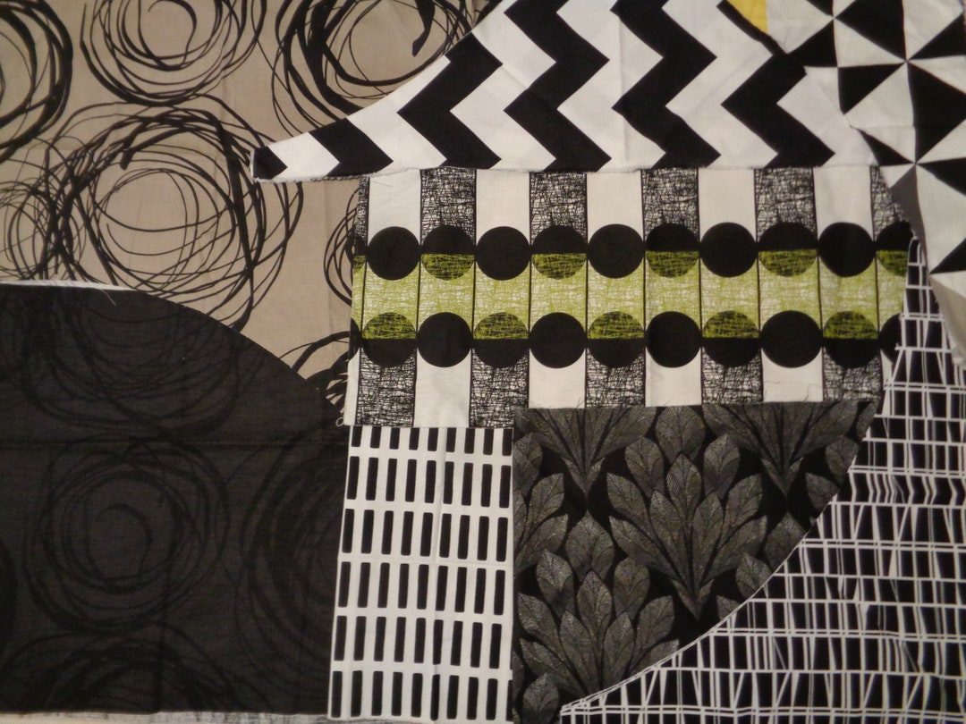 Scandinavian Fabric Remnants Graphic Print Cotton Fabric Remnants, 1 Kg ...