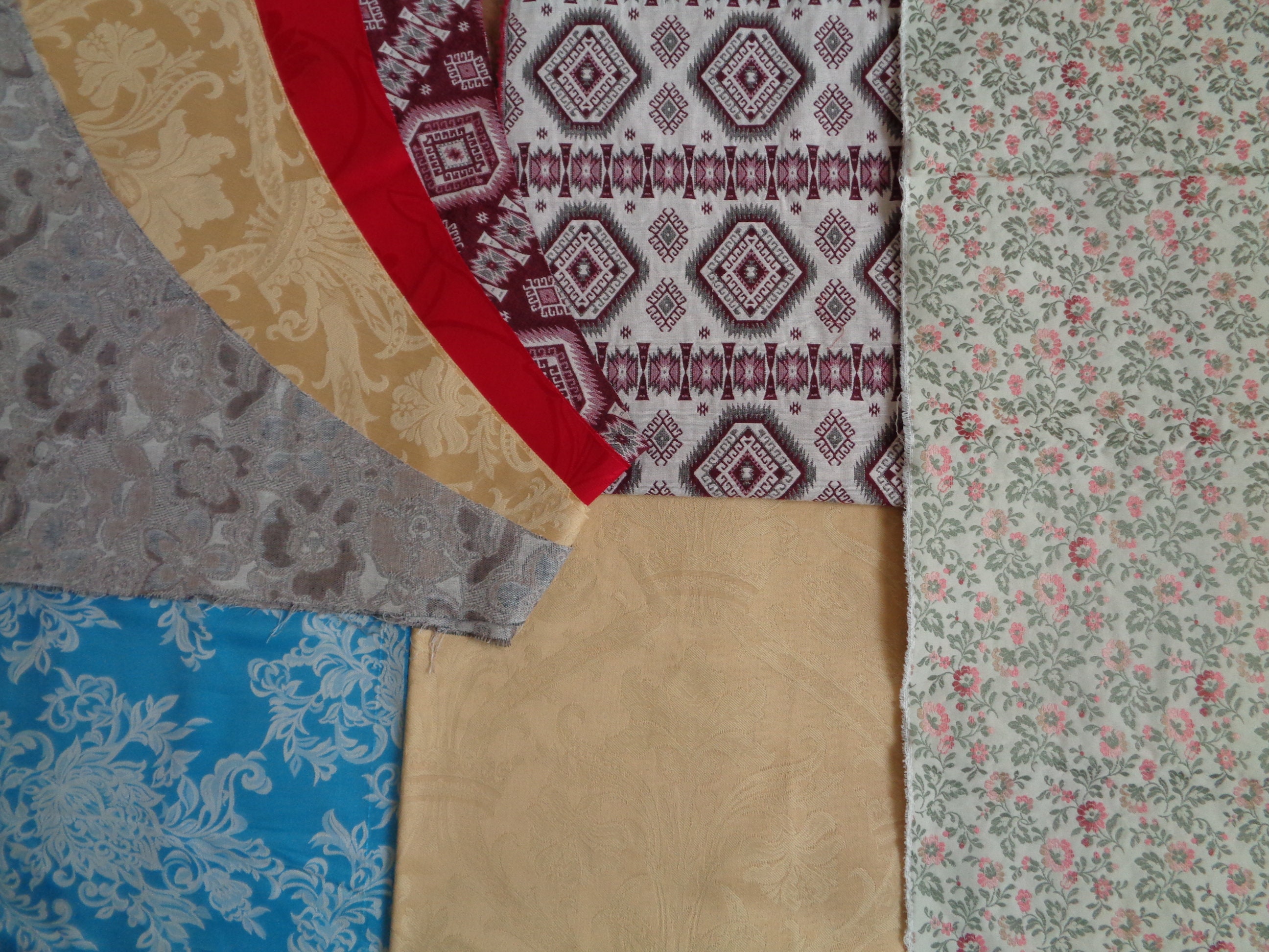 Damask Fabric Remnants 0.5 Kg Fabric Lot of Scraps for DIY - Etsy