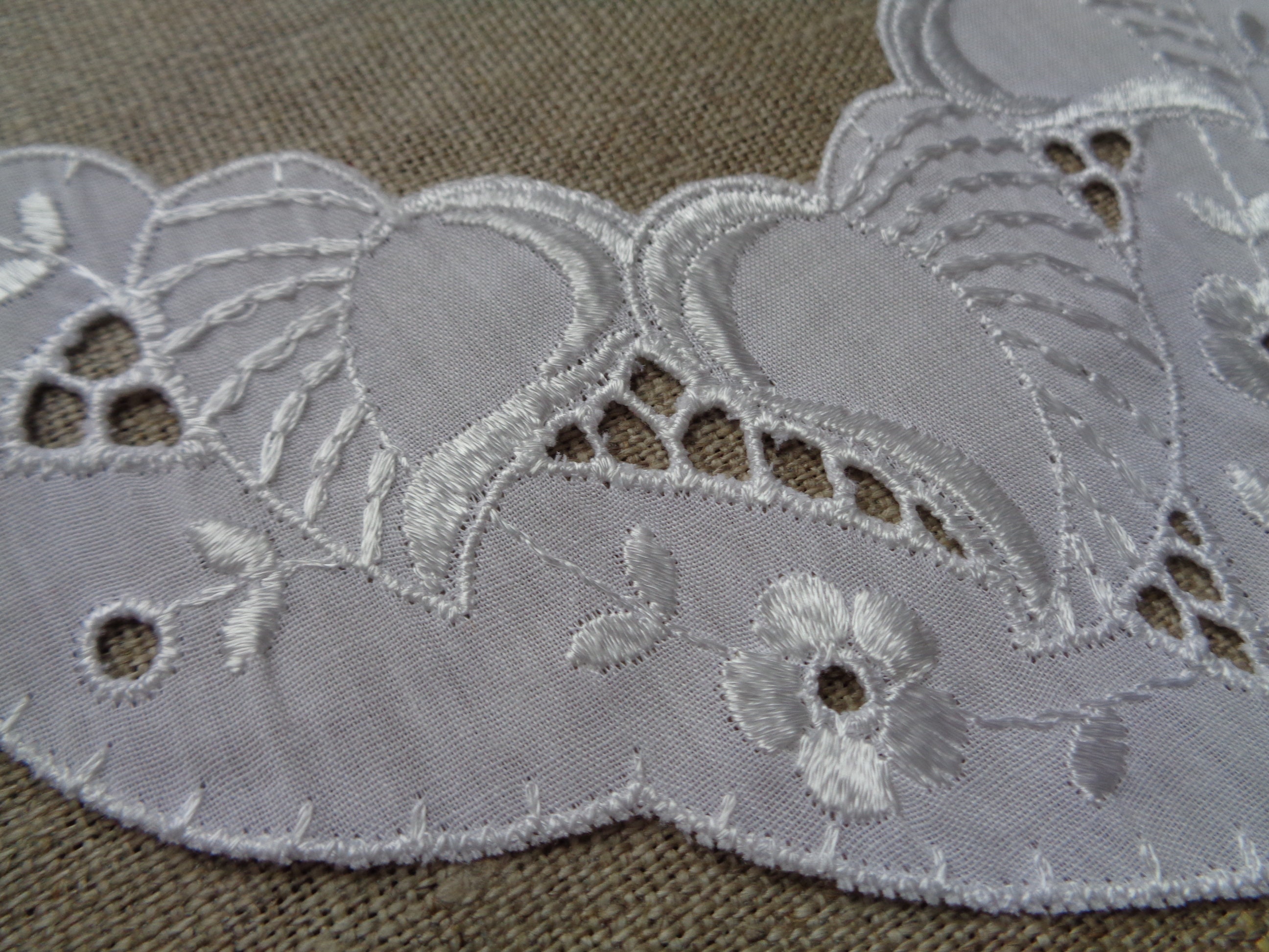W8.5"x H5" Cotton Eyelet Lace Neckline Applique; off White Eyelet Lace ...