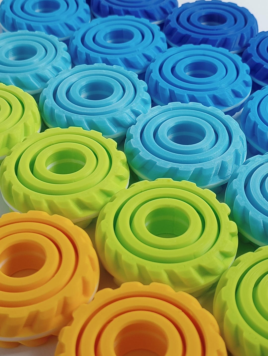 Mini Fidget Spinners: Pocket-sized Calming Toy (1.5" Diameter) - Etsy