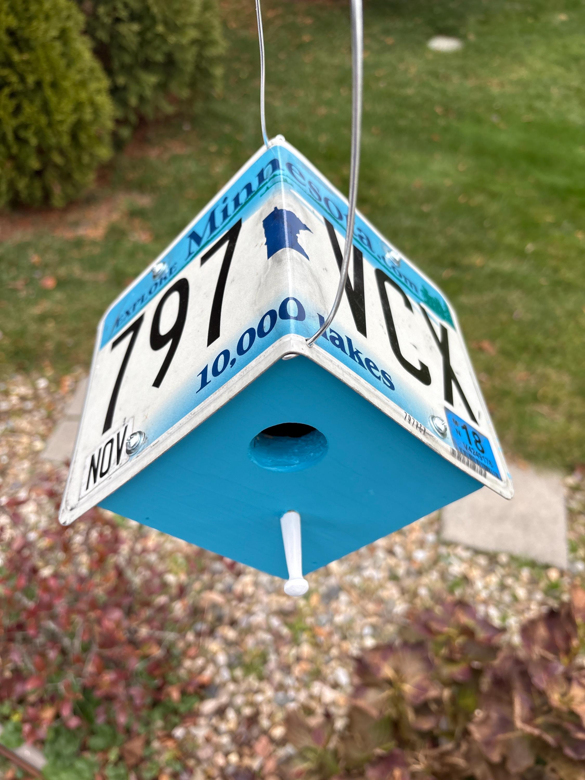 Minnesota "10,000 Lakes" License Plate Birdhouse - Etsy