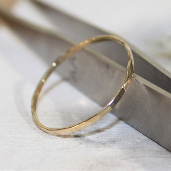 Thin Hammered Ring - Etsy