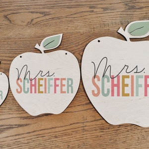 Teacher Name Sign, Teacher Appreciation Gift, Round Teacher Sign, Door ...