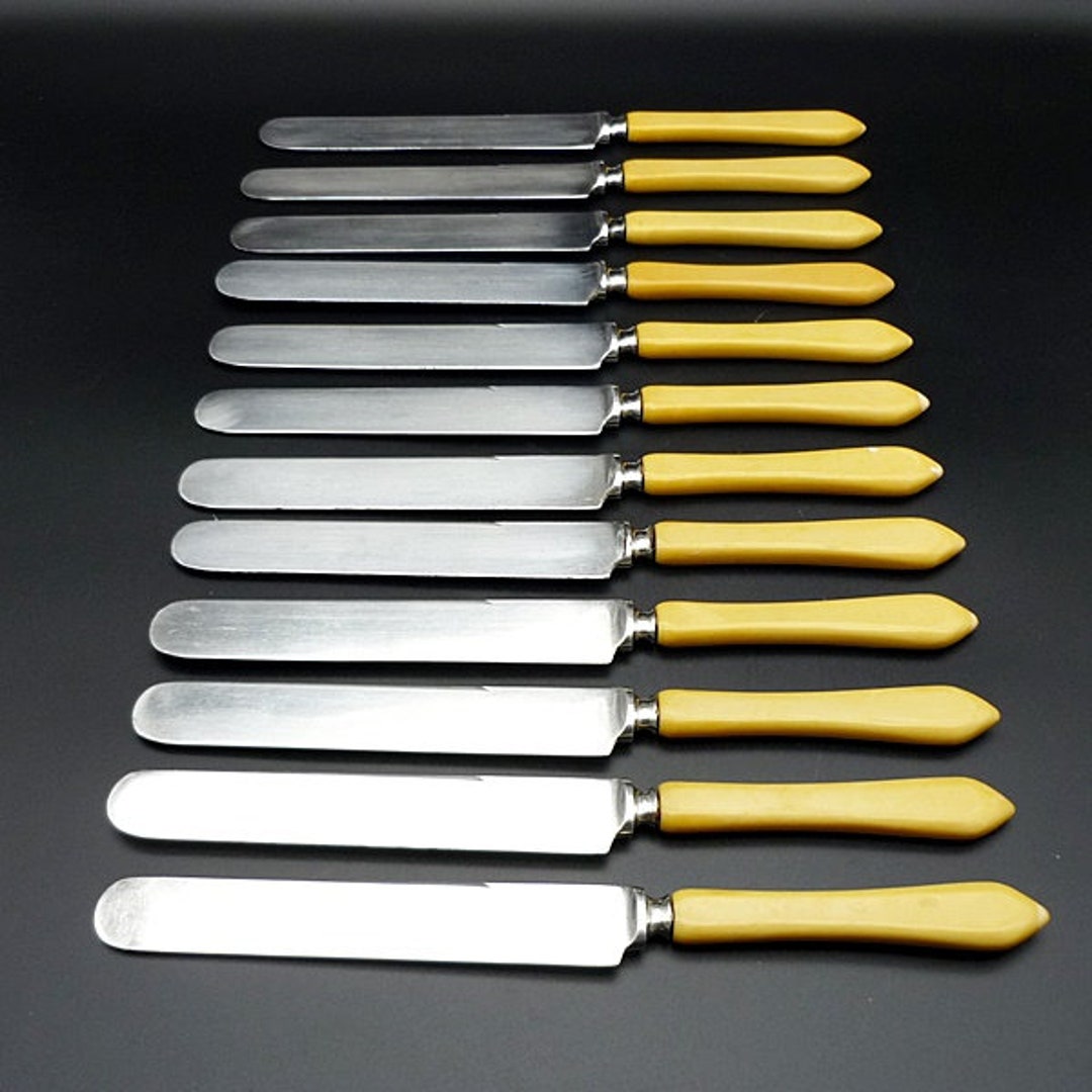 Antique Meriden Britannia Silver Plated Knives With Bakelite Handles ...