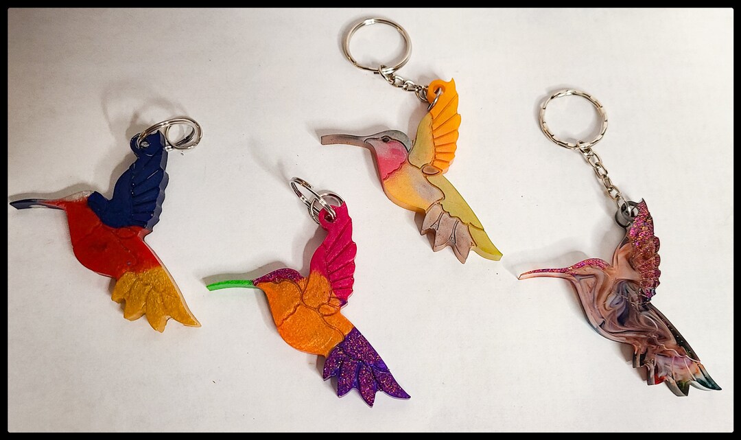 Hummingbird Keyrings Adorable Hummingbird Keychains for Bird Lovers ...
