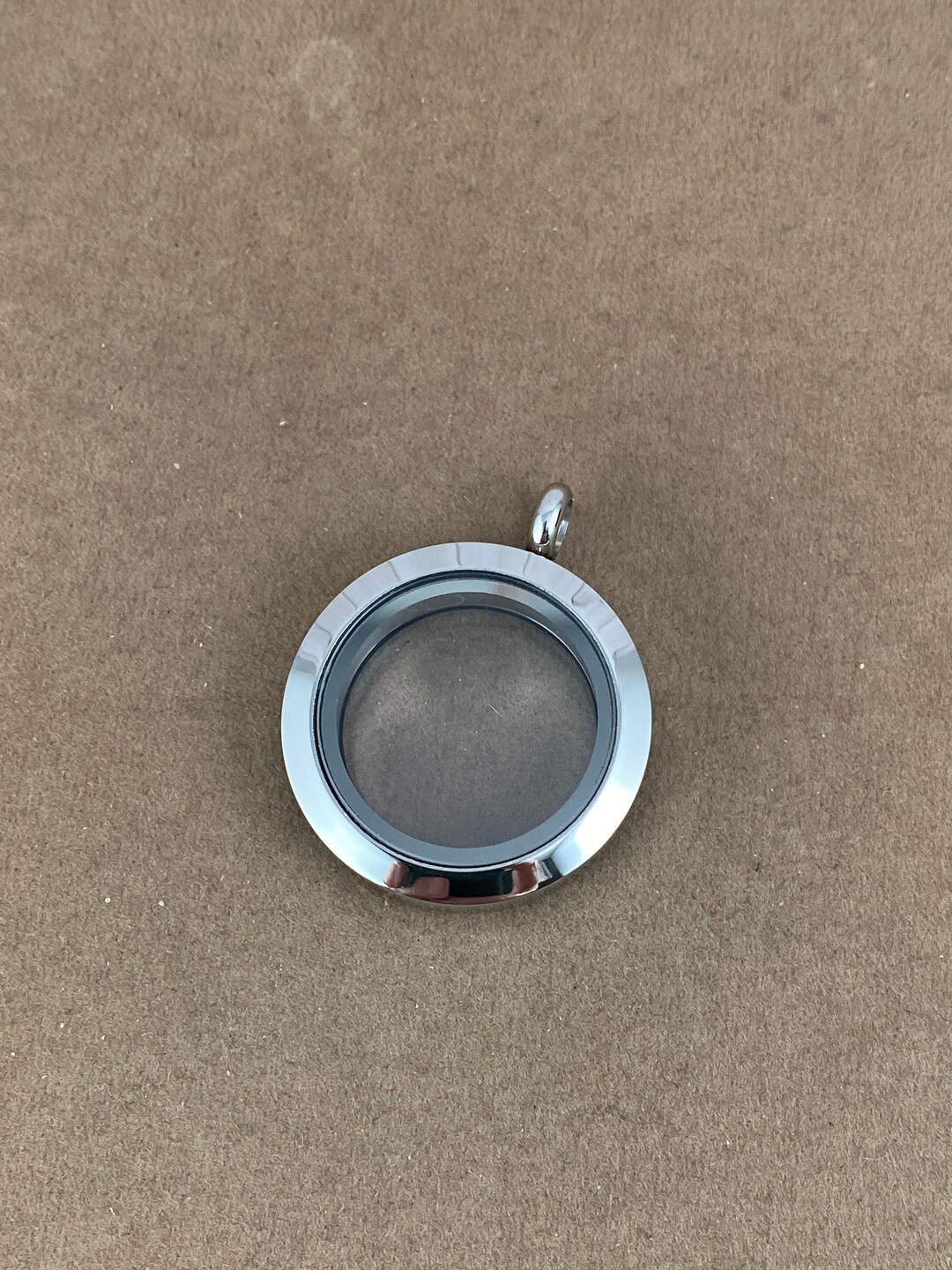 Vintage Stainless Steel 1 Inch Diameter Locket Screw Type Closure Save ...