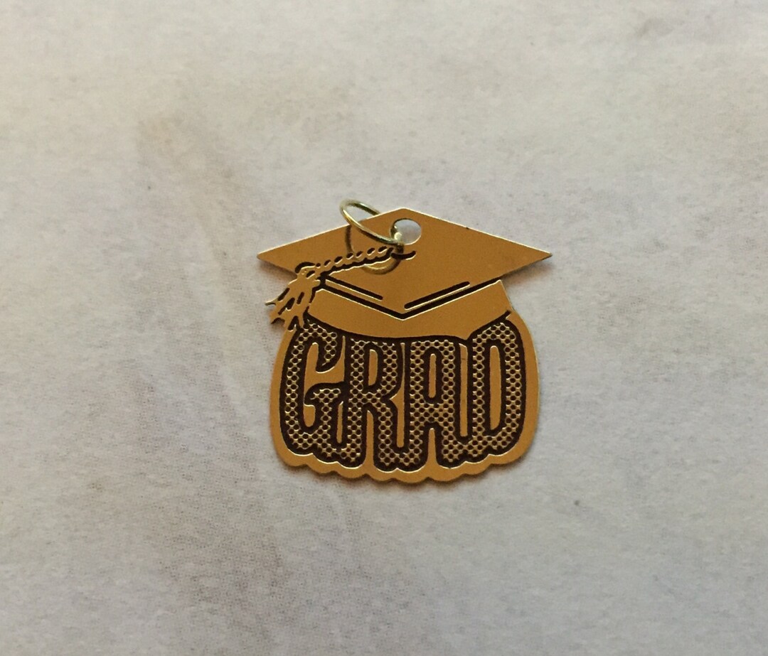 14 Karat Gold Graduation Charm to Celebrate With This Keepsake Gift - Etsy