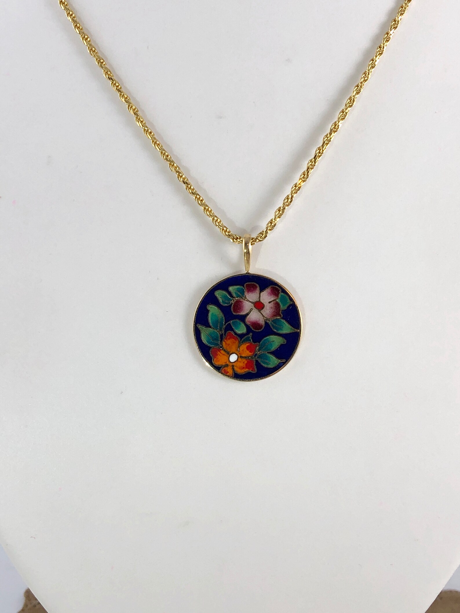 Vintage 14 Karat Gold Pendant With 18 Inch Vermeil Rope Chain - Etsy