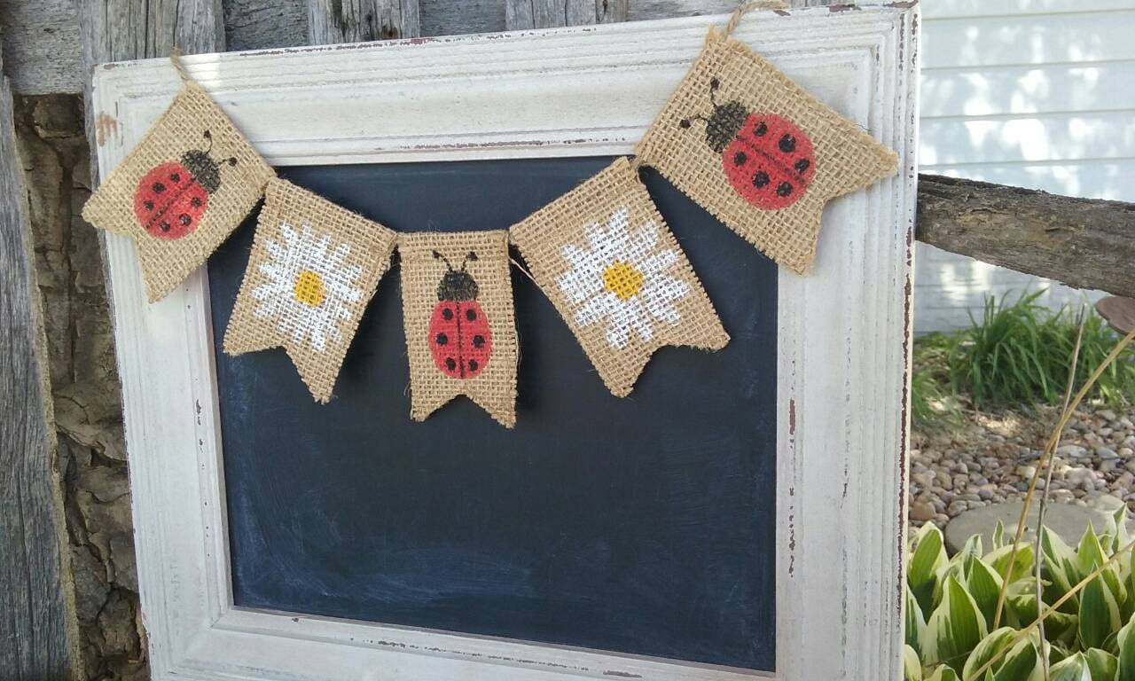 Ladybug and Daisy Reversible Burlap Mini Banner, Summer Small Space ...