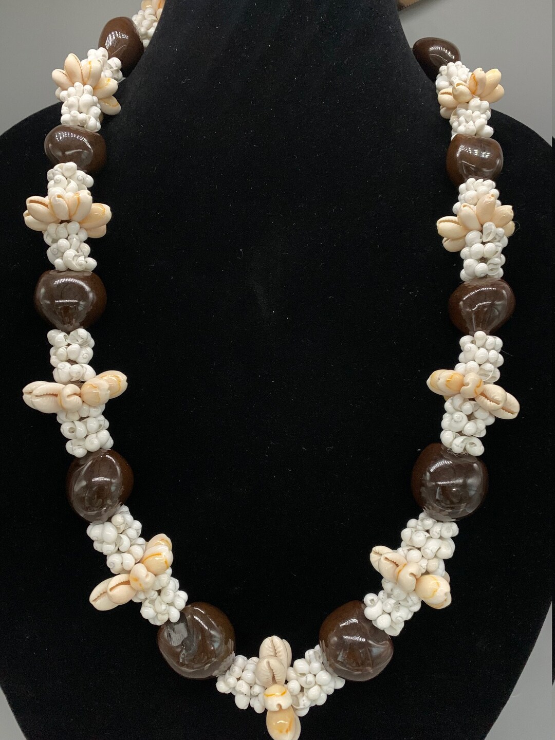 Hawaiian Koa Seed Cowrie Shell Kukui Nut Lei BROWN Kukui Lei Necklace ...