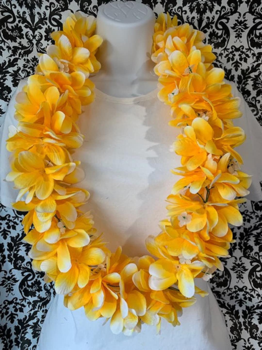 Class of 2026 Hawaiian Plumeria Flower Lei Fabric Flower Lei Graduation ...