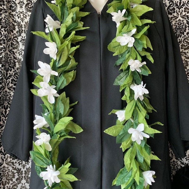 Maile Wedding Lei - Etsy