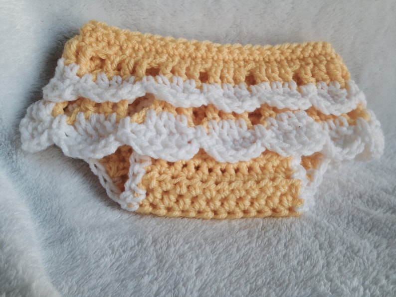 Crochet PATTERN - Ruffled Diaper Cover, Crochet Baby Skirt Pattern ...