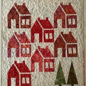 Schoolhouse Block Quilt, House Quilt, Christmas Decoration, Red and ...