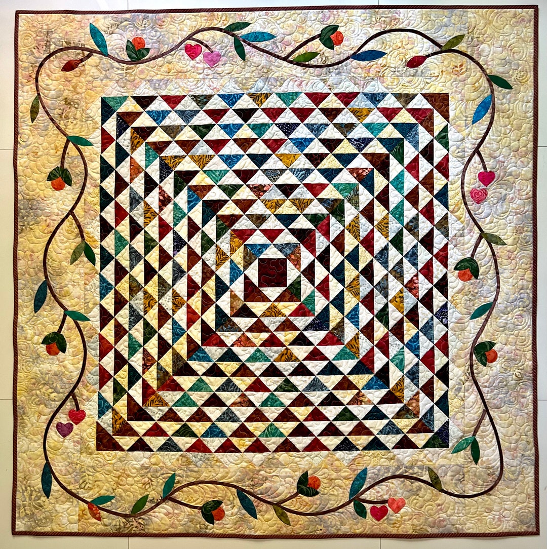 Classic Design Wall Quilt, Quilted Wall Art, Traditional Quilt ...