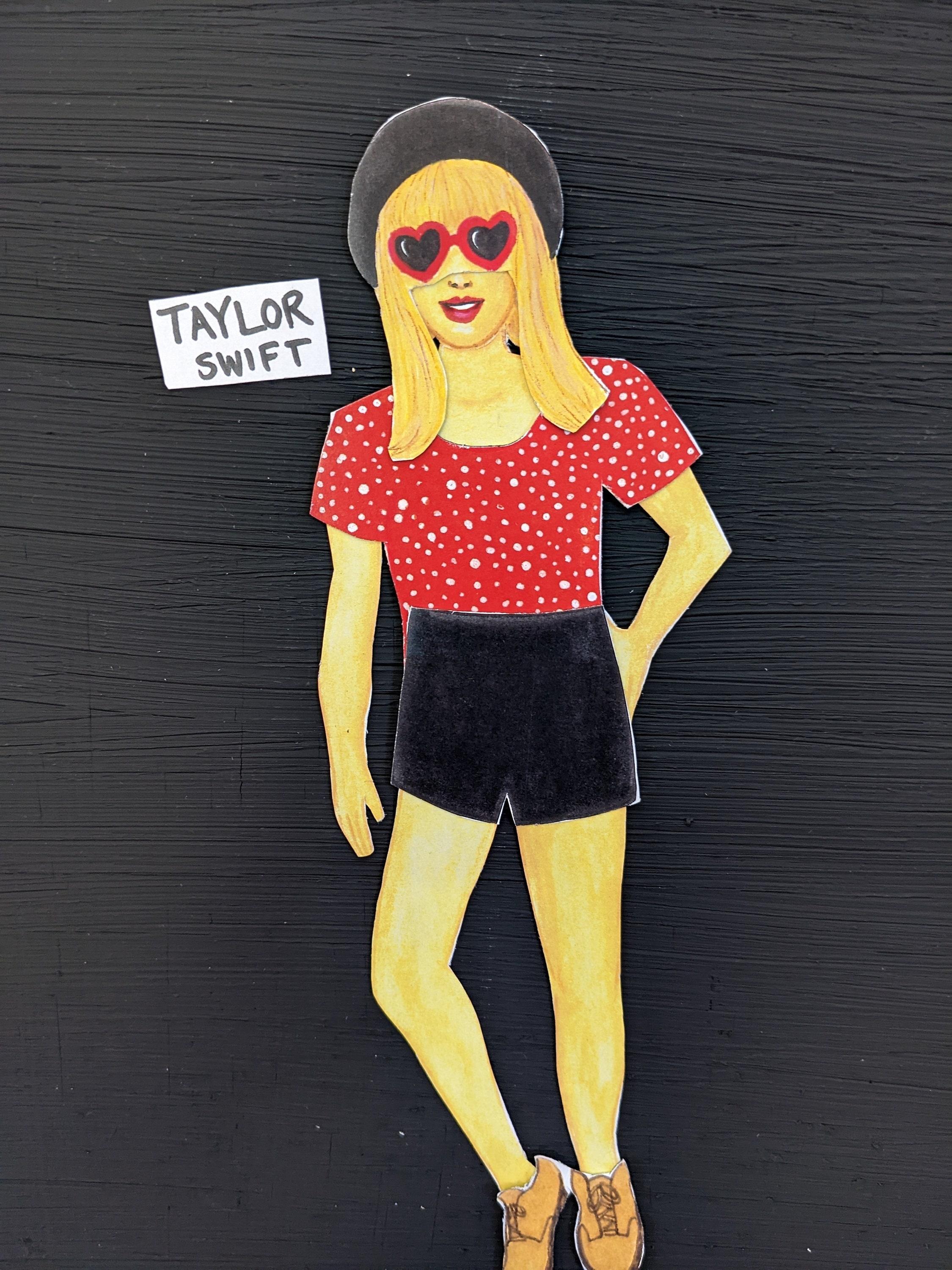 Taylor Swift paper Doll Magnet - Etsy