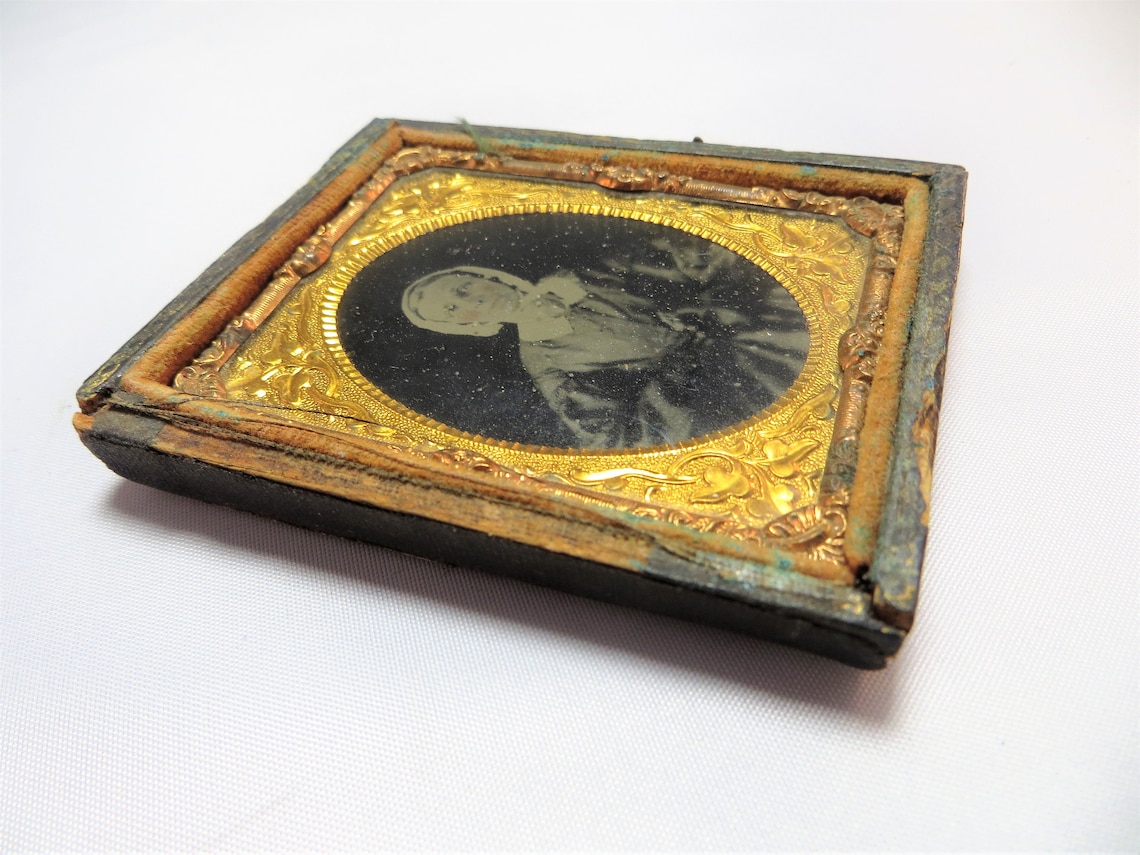 Antique Tinted Ambrotype Glass Photo 1/9 Plate Gilded Gold Frame ...