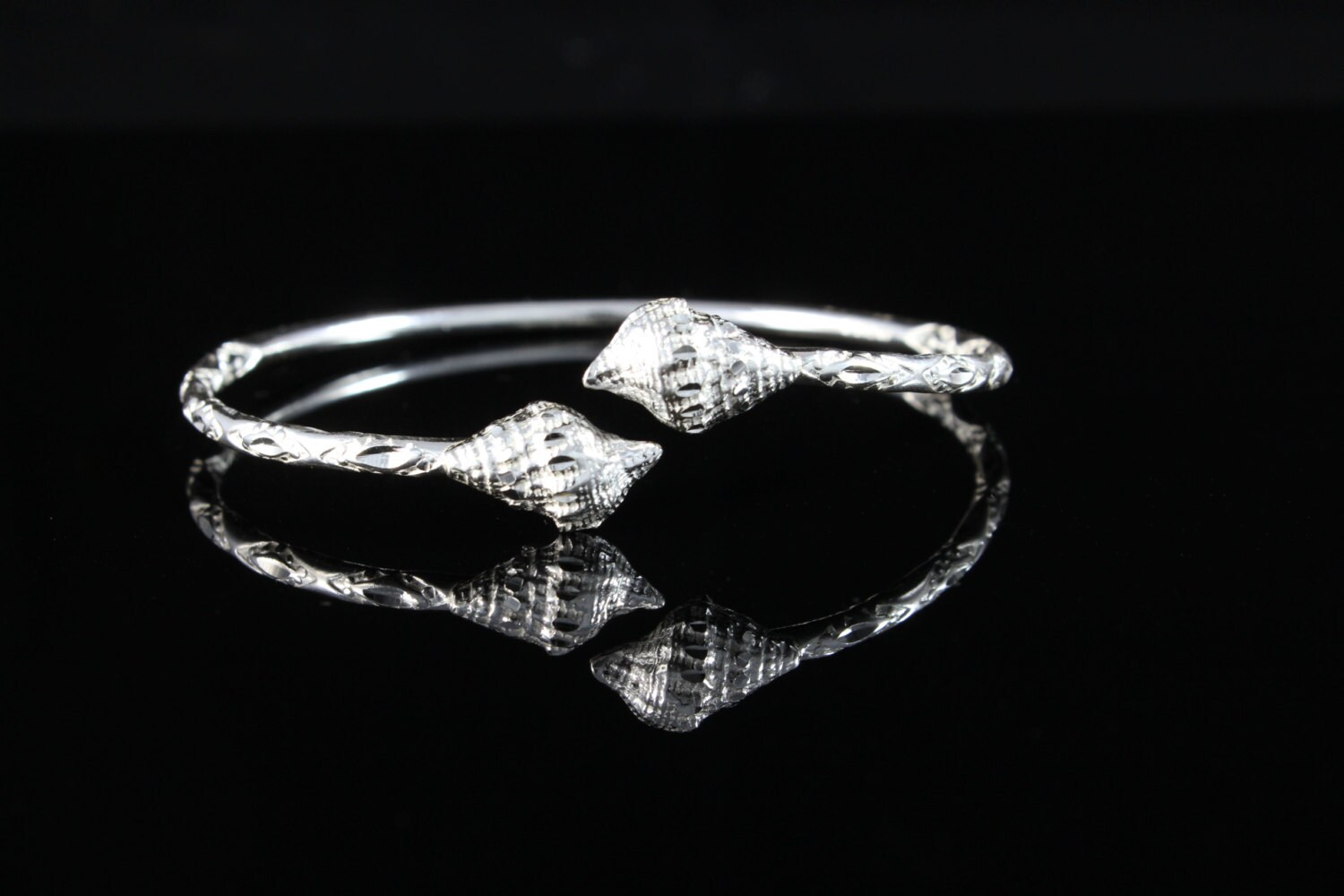 West Indian Bangle Conch Shell with Diamante pattern Handmade | Etsy