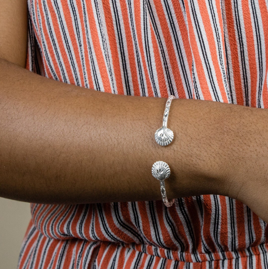110 West Indian Bangle With Clam Shells and Diamante Pattern Sterling ...