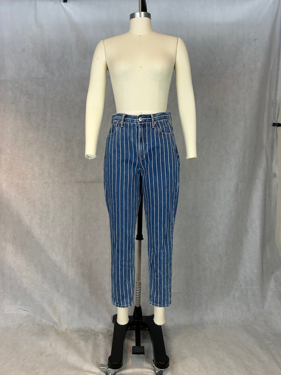 Vintage 1990s Retro 80s Mom Jeans - Denim Blue With White Pin Stripes ...